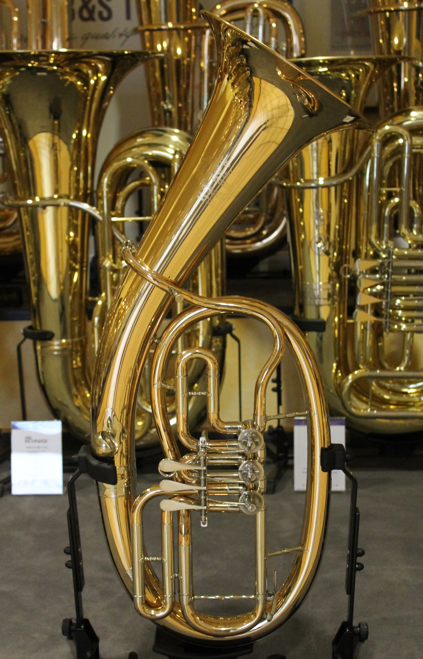 B S Goldmessing Tenorhorn inkl. Koffer und Mundstück · Bariton